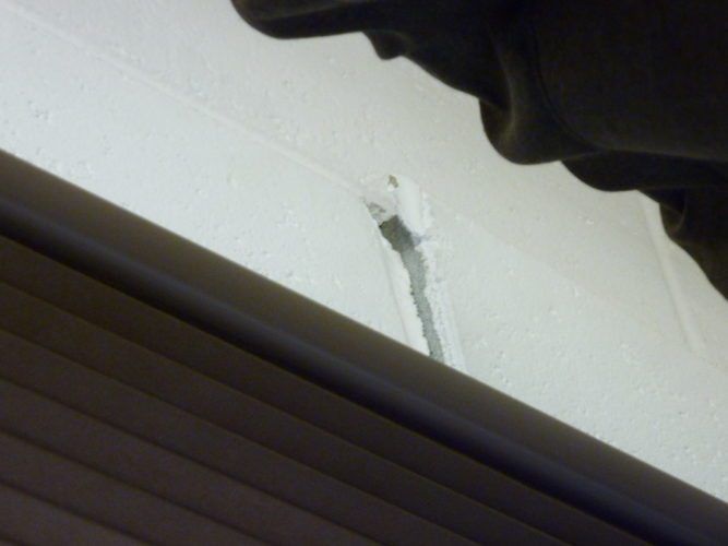 Engineers check bulging wall crack at Belmont County Health Department ...